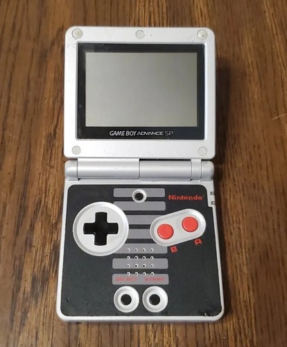 Nintendo Game Boy Advance GBA SP NES Classic Edition System AGS 001 ...