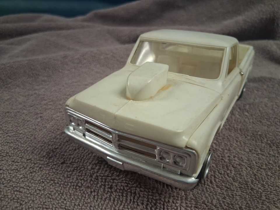 AMT 1971 GMC Sierra Grande Pickup Truck – Vintage 1/25 Model | eBay