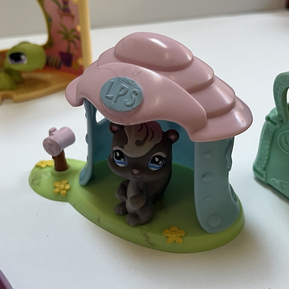 Assorted Littlest Pet Shop and McDonald’s Happy Meal LPS Toys 25 Piece ...