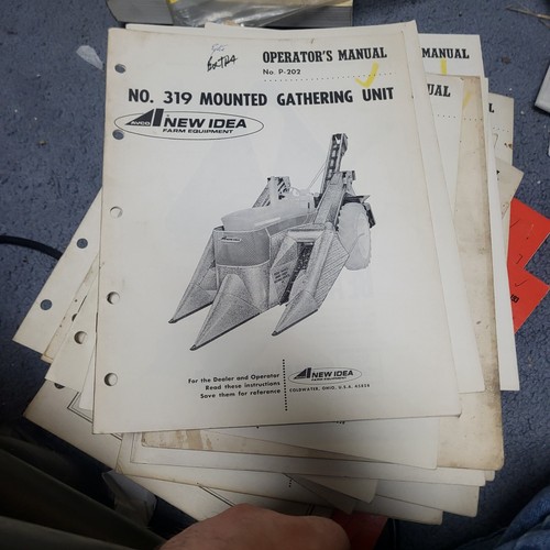 Original New Idea ~ No. 305 319 Mounted Gathering Unit ~ Operators ...