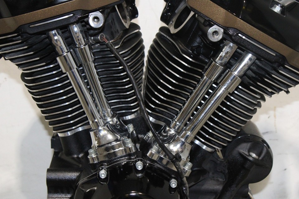 2017-2024 Harley Davidson Touring Electra King Road 117 M8 Engine Motor ...