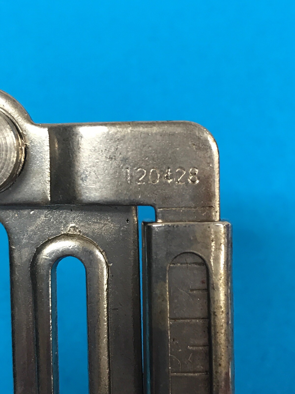 *NEW* 120428-SINGER-SWING GAUGE-FOR SEWING MACHINES-FREE SHIPPING* | eBay