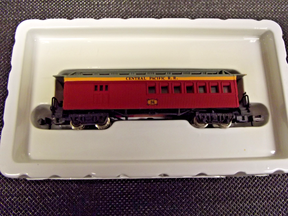 Lot of 5 Bachmann N Scale Train Car 1860 Old Timers Passenger Freight ...