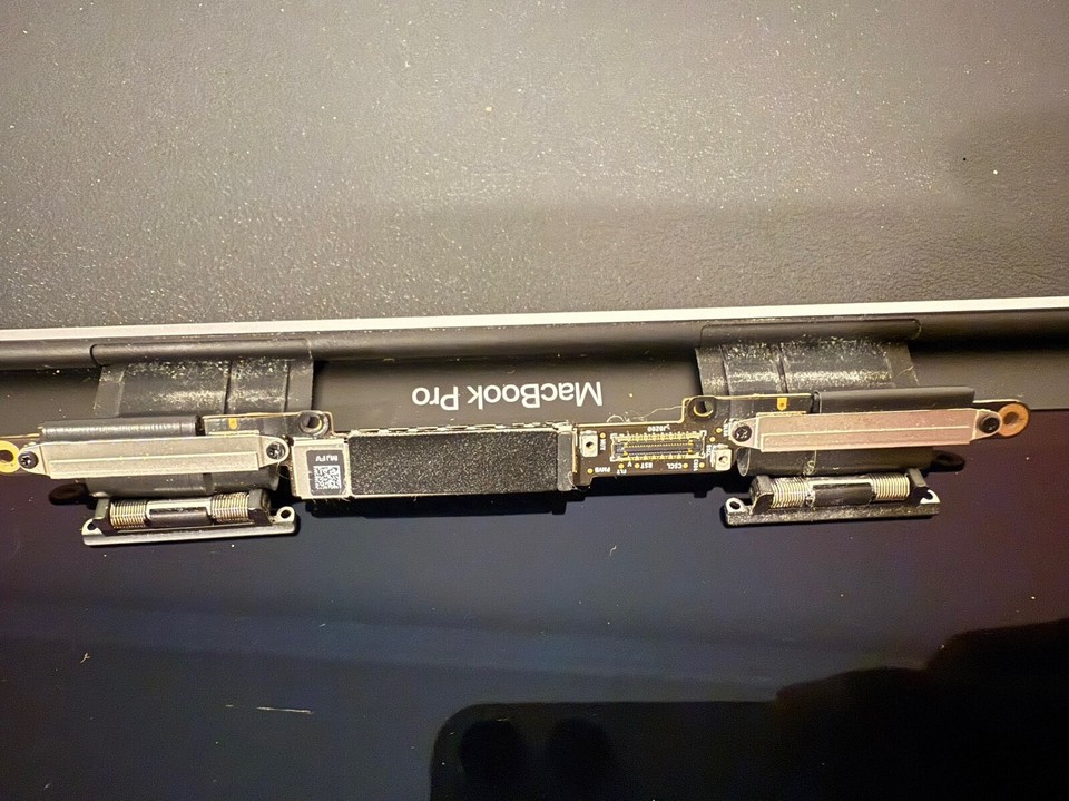 Genuine Apple MacBook Pro 15" Screen A1990 2018 2019 LCD Display ...