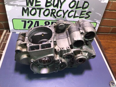 04 KTM 400 450 525 SX OEM Crank cases CRANKCASE CRANK LH RH CASES ...