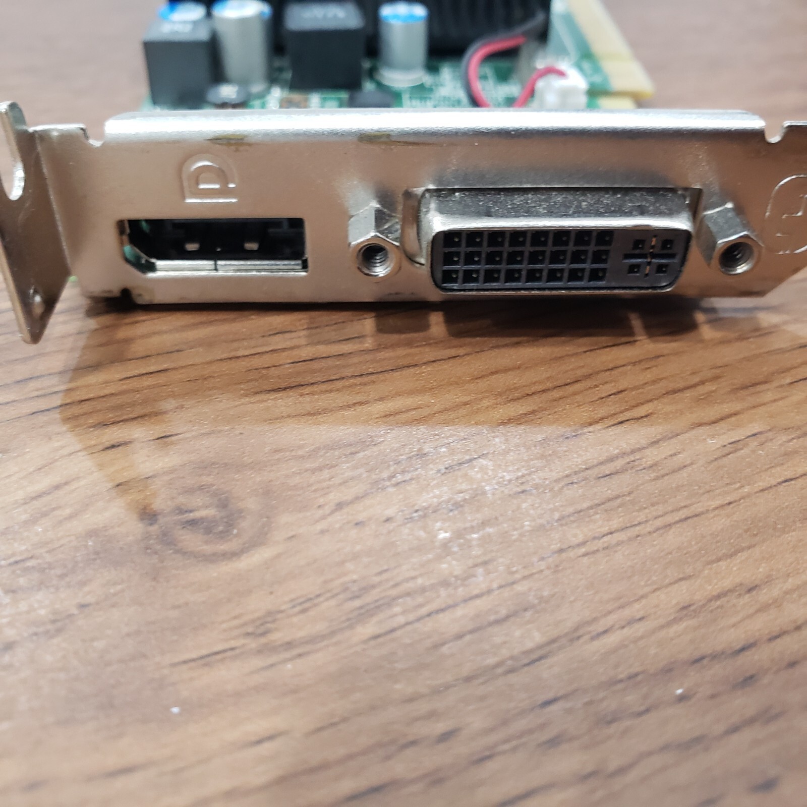 Dell AMD Radeon R5 340X 2GB GDDR3 Graphics Card - 7122107700G for sale ...