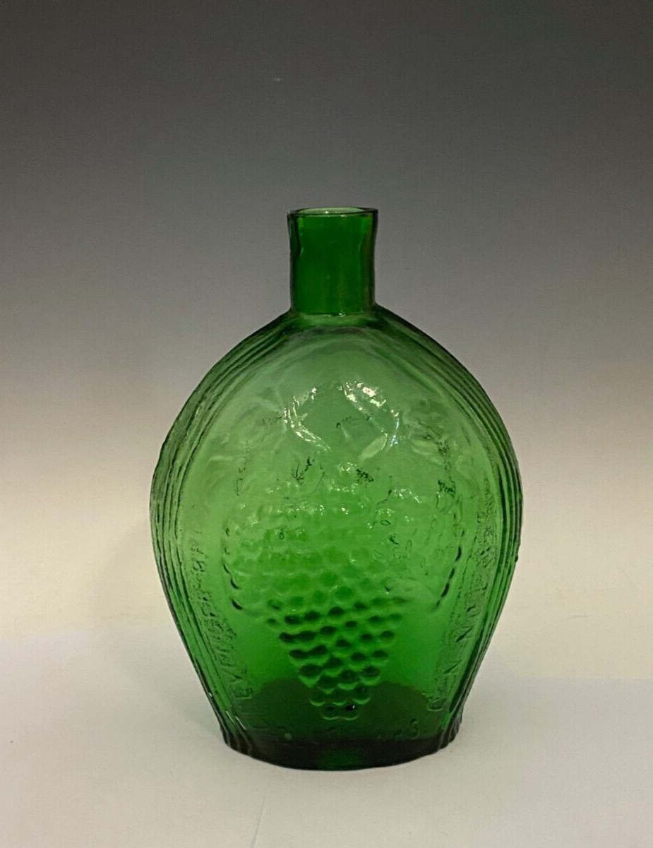 Vintage Clevenger Bros. NJ Green Glass Eagle Grapes Quart Size Bottle ...