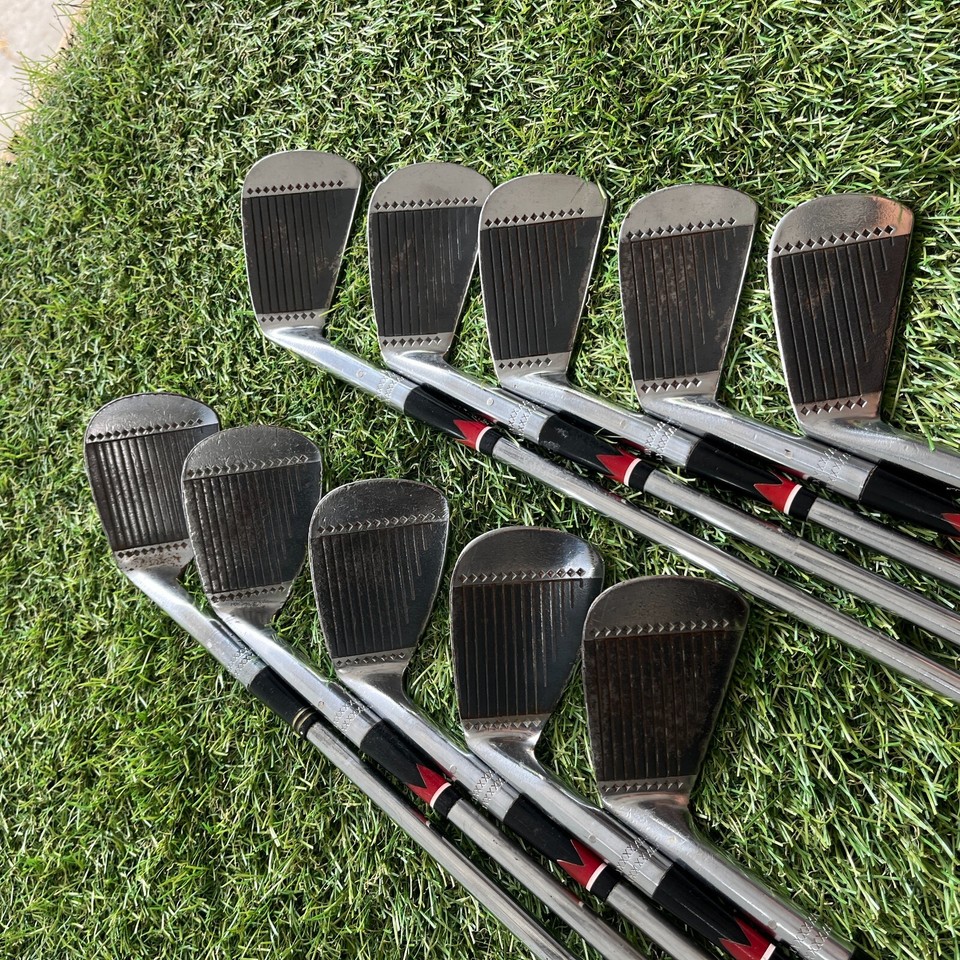 MacGregor CF4000 M2 Iron Set 2-9 &11 SW Steel Right Leather Grips ...