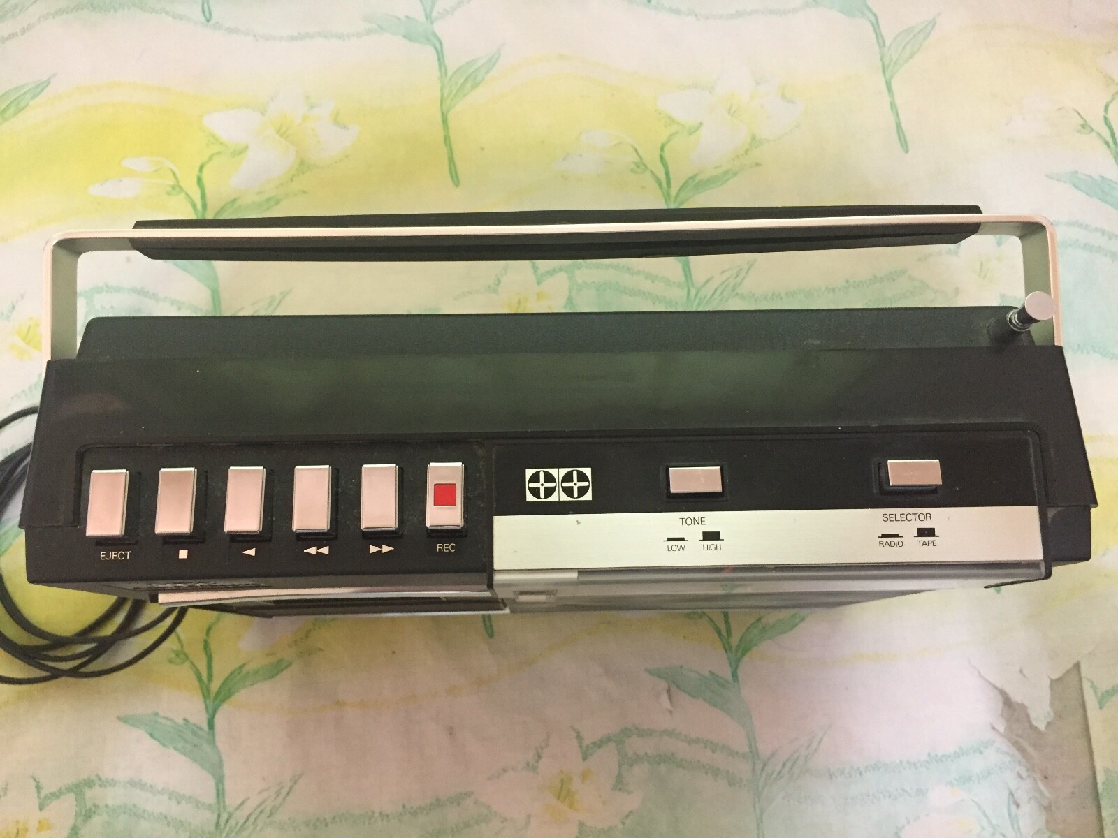 Vintage NEC Radio Cassette Tape Recorder Player Solid State RMT-232RES ...