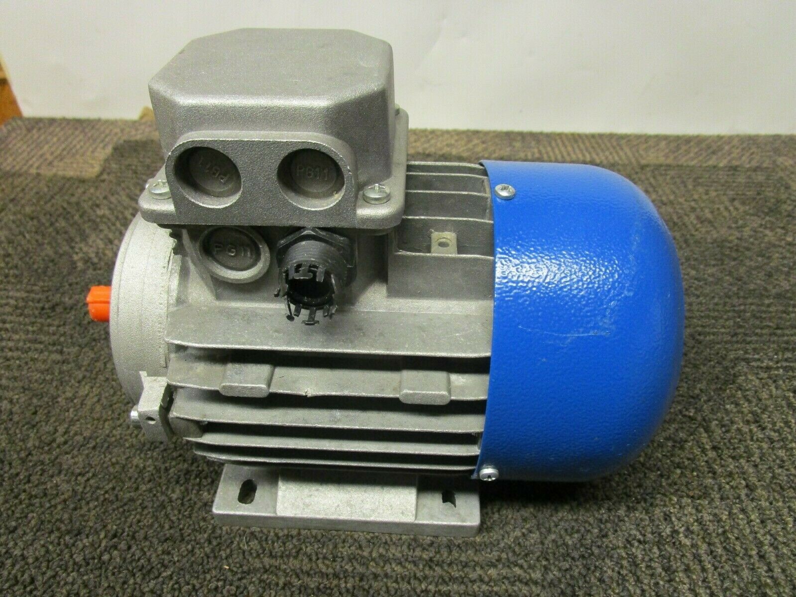 M.T. MOTORI ELETTRICI 63B/4 ELECTRIC MOTOR .28HP .22KW 230/400V 1650 ...
