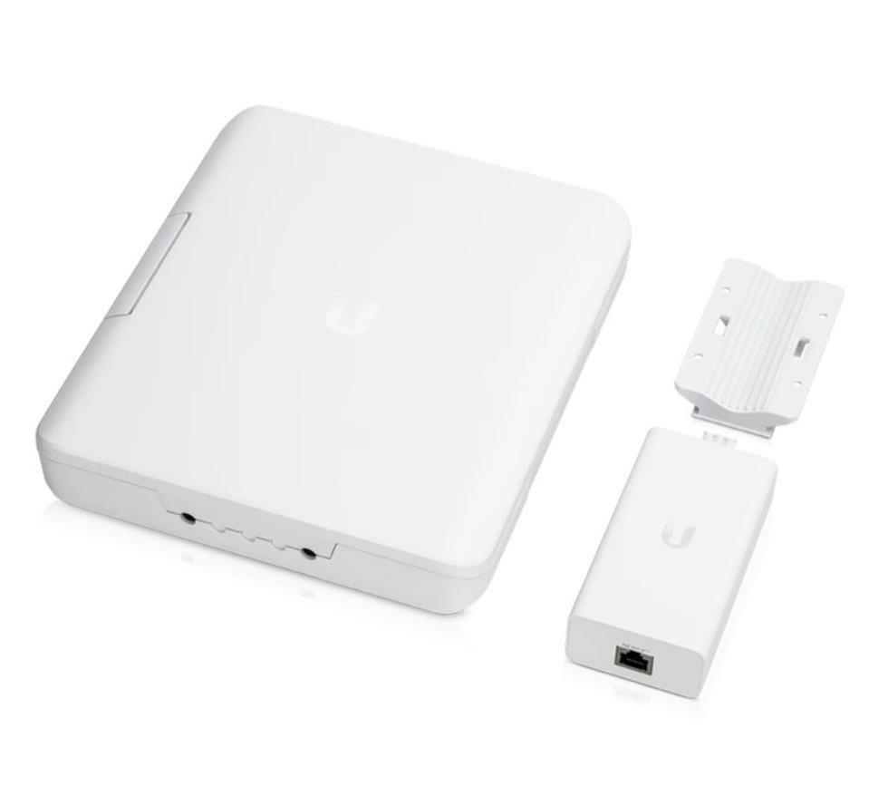 Ubiquiti UnFi Switch Flex Utility - Outdoor Weatherproof Enclosure,60W ...