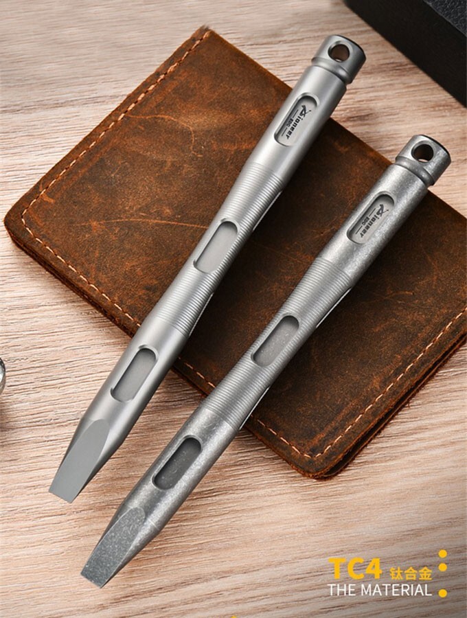 Hot EDC Solid Titanium Alloy Keychain Pry Bar Pendant Crowbar Outdoor ...