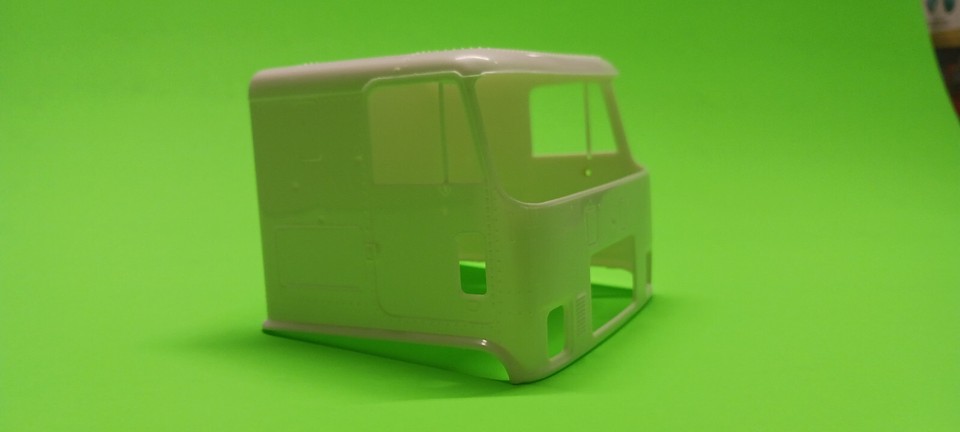 GMC Astro 95 1/25 Cab Body Shell Interior Tub Big Rig Semi Model Truck ...