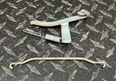 Governor Control Lever 794367 Briggs and Stratton 12E114-0268-E1 ...