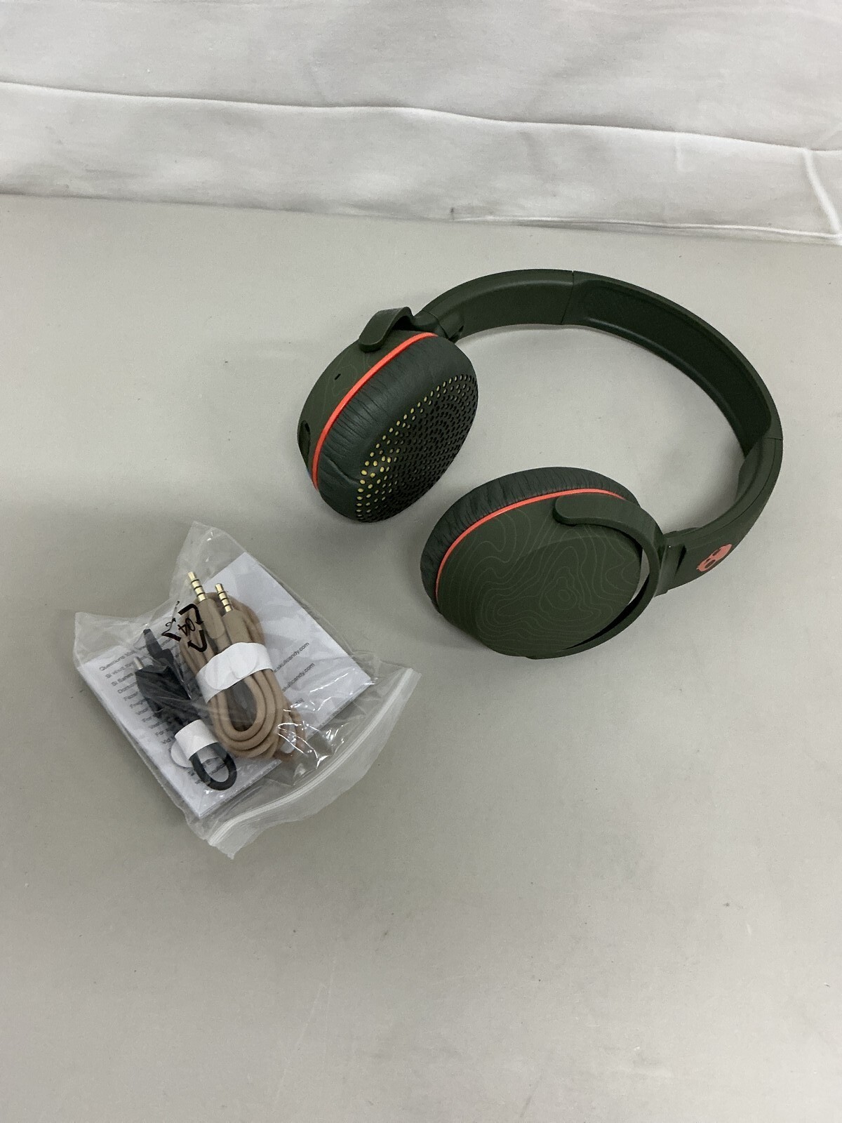 Skullcandy Riff 2 Wireless On-Ear Bluetooth Headphones | eBay