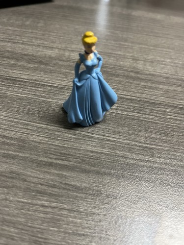 Disney Hasbro Mini Cinderella PVC Figure Toy Tiny Mini Cinderella Doll ...