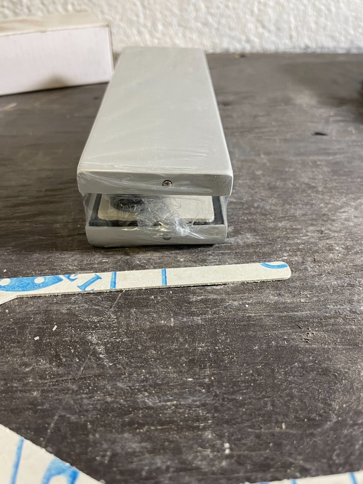 CRL Aluminum Top or Bottom Patch Fitting - Less Insert - AMR201A NEW ...