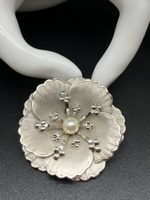 Vintage Silver Tone Metal Flower Pin with Faux Pearl Center 1 3/4 ...