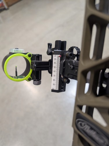 USED Mathews V3 27, RH, 25"-29.5", 60-75lbs, Ambush Green, fully set up ...