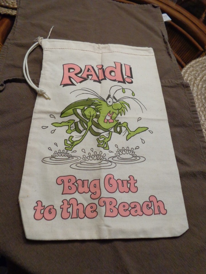 VINTAGE ADVERTISING RAID BUG SPRAY OUT TO THE BEACH BAG CANVAS DRAW ...