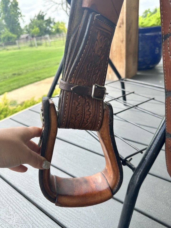 16” Dale Chavez Western Show Saddle FQHB Matching SET Breast Collar ...