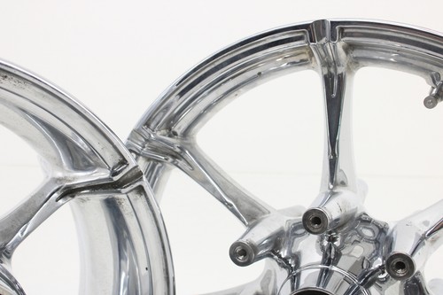 14-23 Harley davidson Road Glide Fltrx agitator wheel set front / back ...