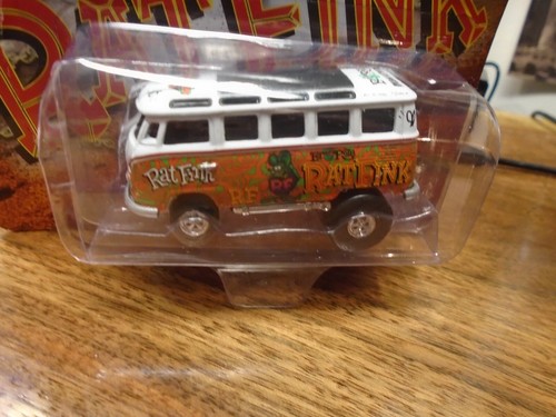 NEW - Johnny Lighting - ZINGERS - 1965 Volkswagen SAMBA Bus - RAT FINK ...