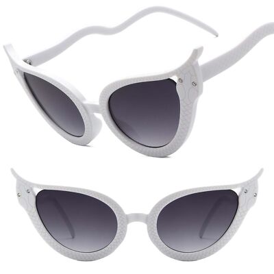 Stylish Wavy Design Cat-Eye White Sunglasses With Snake Scale Pattern ...