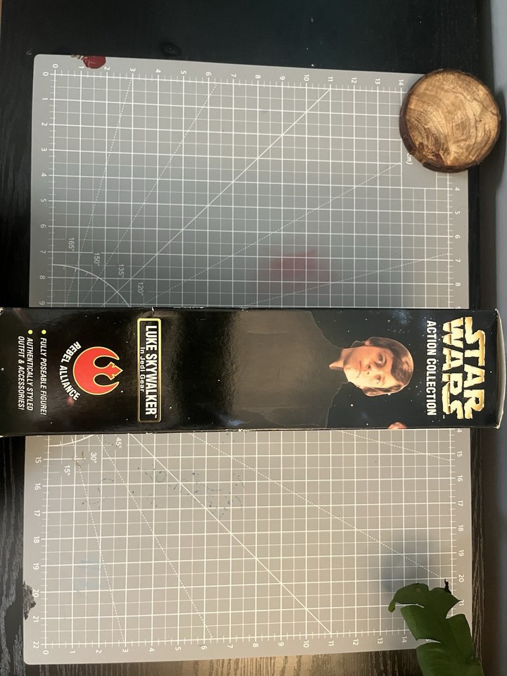 Star Wars Luke Skywalker in Jedi Gear 12" Action Figure Kenner ...
