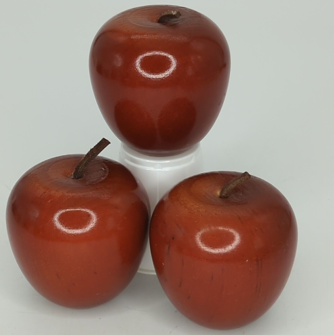 Faux Wood Red Apples Medium Decor Farm House Lot of 3 Wooden Delicious ...