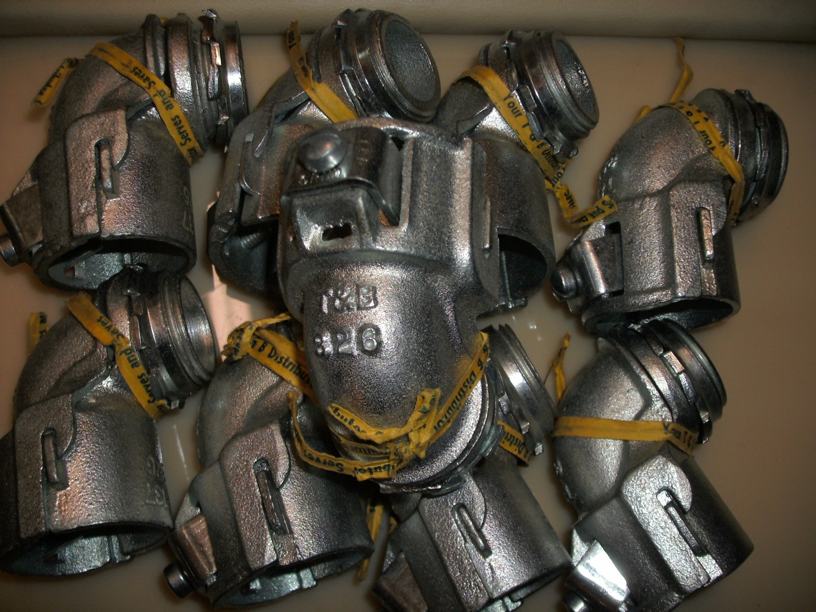 LOT OF 9 - THOMAS BETTS 326-TB 1" ARMORED CABLE TITE-BITE CONNECTOR ...