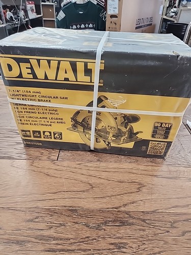 Dewalt DWE575SB 7-1/4" Lightweight Circular Saw W/ Electric Brake - NEW ...