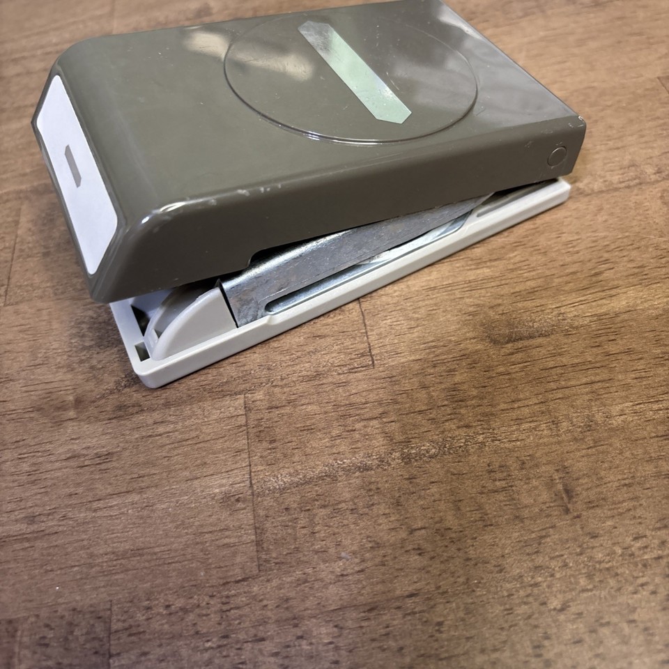 Stampin’ Up! Classic Label Paper Punch #141491 Locking Flat | eBay