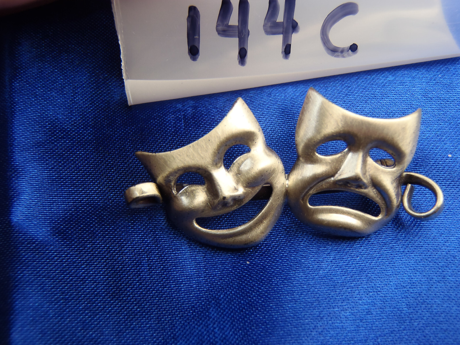 eSTATE VINTAGE STERLING SILVER DRAMA COMEDY TRAGEDY THEATER MASK PIN ...