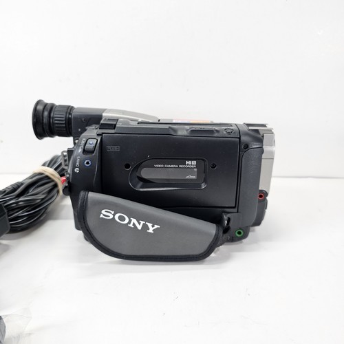 Sony CCD-TRV85 Stereo HI8 8mm Video8 Camcorder VCR Player Video ...