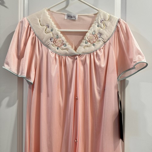 Vtg Women’s Vanity Fair Night Gown NWT Pink Size Small W/ Tags House ...