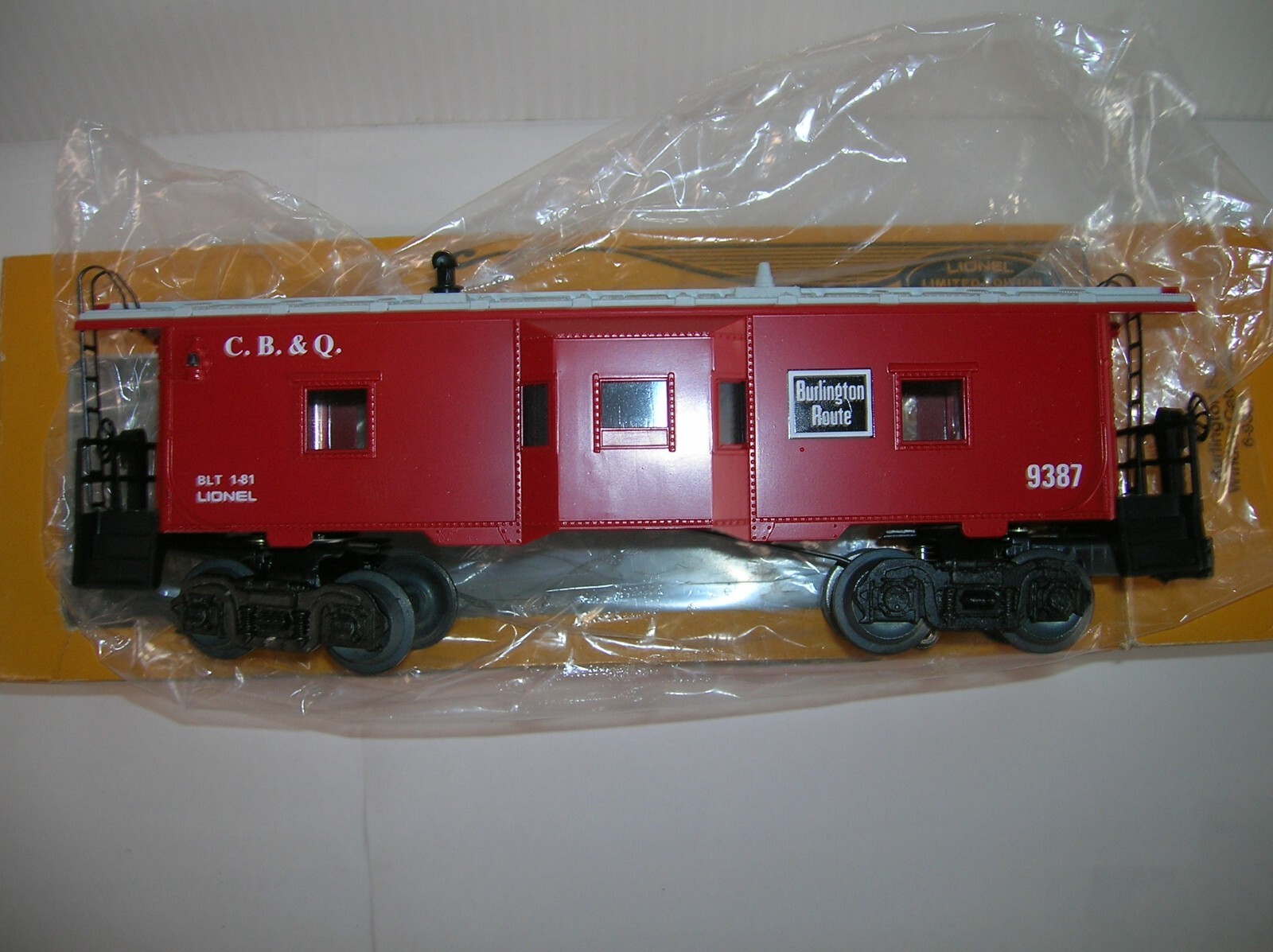 LIONEL 6-9387 " BURLINGTON BAY WINDOW CABOOSE " , LOT # 26874 | eBay