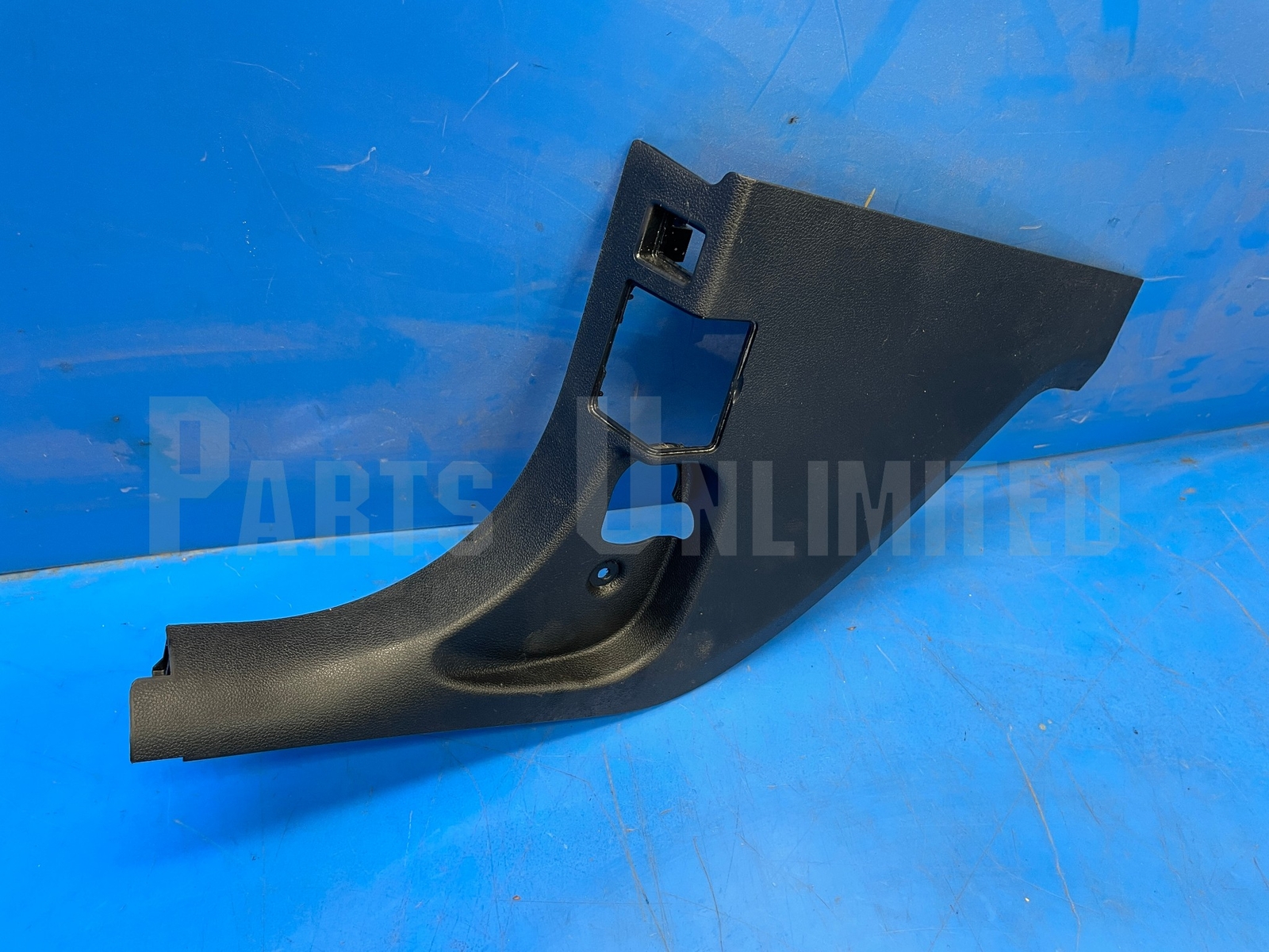 07-13 BMW 3 Series 328i E90 OEM front left side kick panel footwell ...