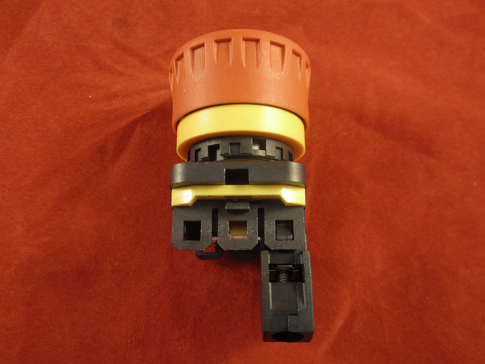 DECA A20B-V4E01R 22mm Emergency Stop Switch 1B (Without Lamp) | eBay