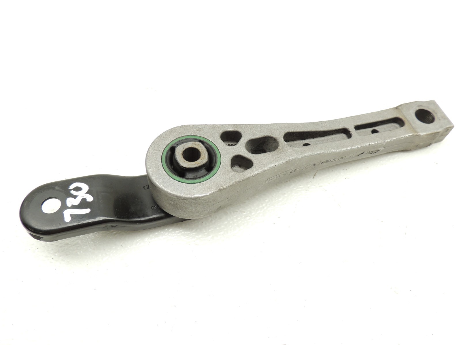 2007 Vw Eos Dog Bone Underside Engine Motor Trans Mount Stabilizer Oem ...