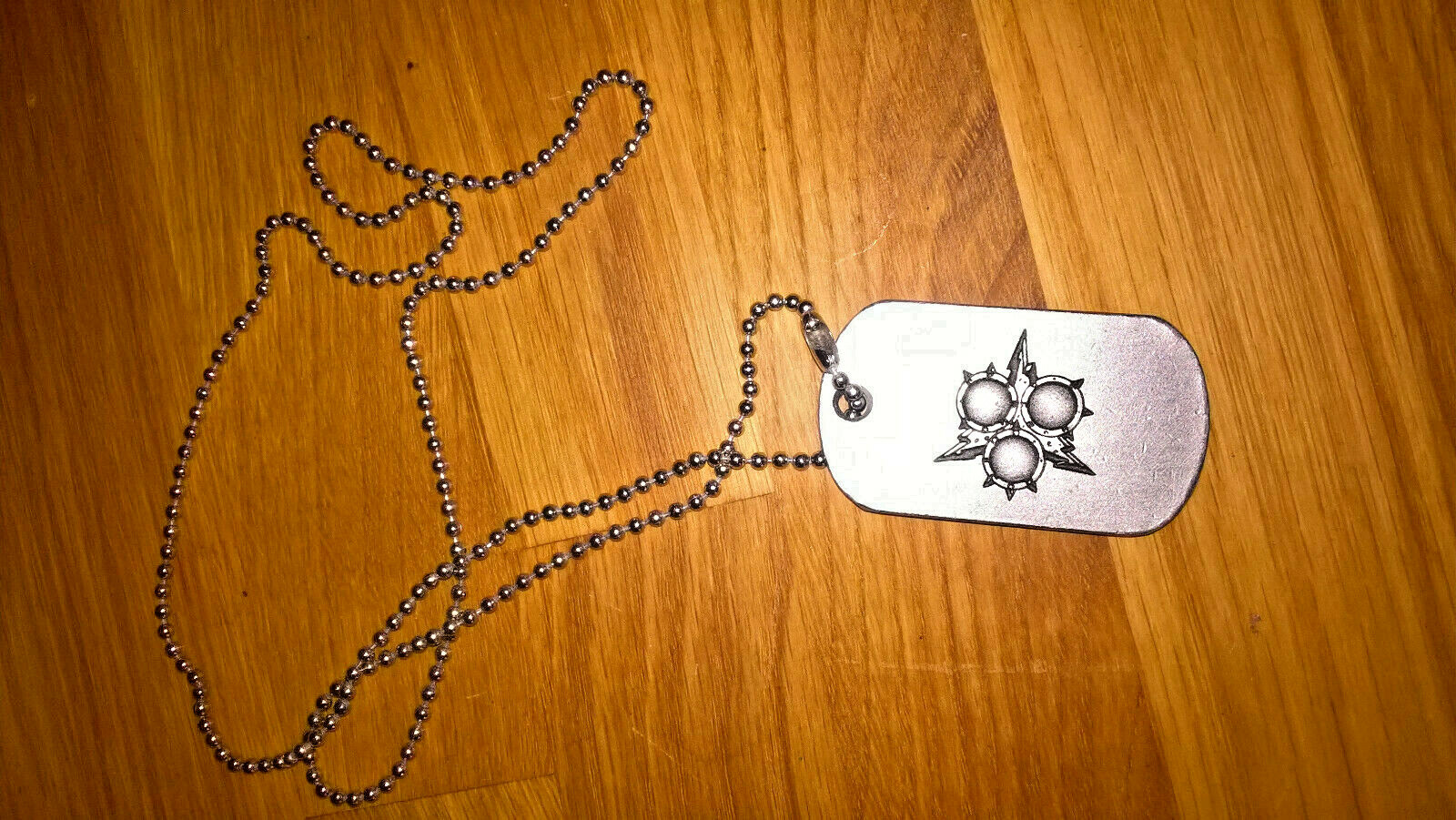 Collier War tag Warhammer Nurgle Edition Limité | eBay