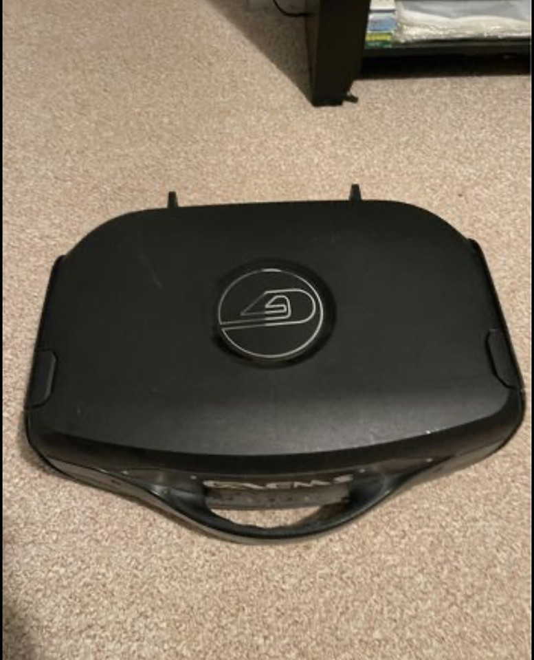 GAEMS Portable Gaming TV for game console. Xbox One / PS4 / 19 in ...