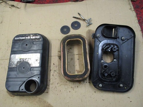 JOHN DEERE 445 GARDEN TRACTOR AIR CLEANER ASSEMBLY up to serial 58428 ...