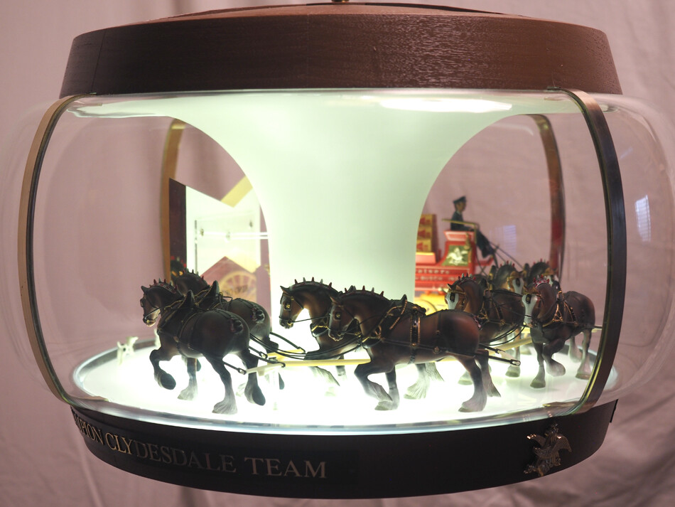 VINTAGE-1970's- BUDWEISER CLYDESDALE ROTATING CAROUSEL HANGING LIGHT | eBay