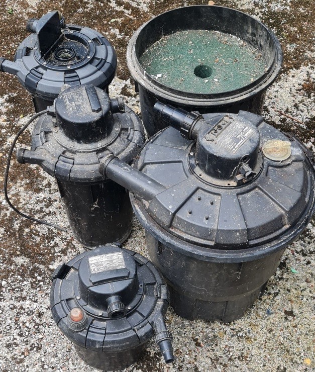 A collection of Hozelock bioforce pond filters plus some fittings ...