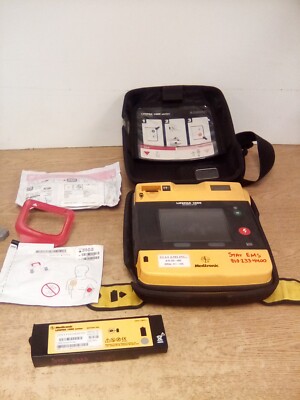 Medtronic Lifepak 1000 Defibrillator W/ Case, Battery, Adult Quik-Pak ...
