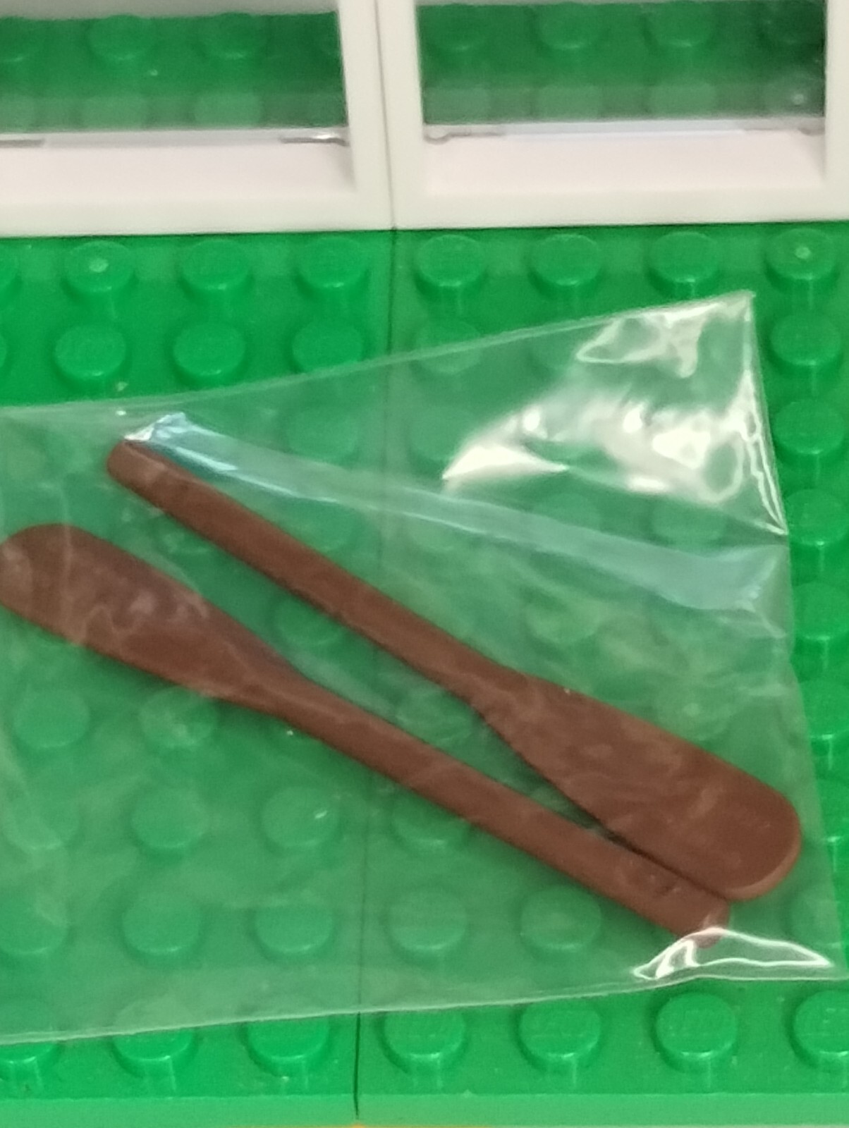 Lego - Minifigure Utensil - Lot of 2 - Brown Boat Oars | eBay