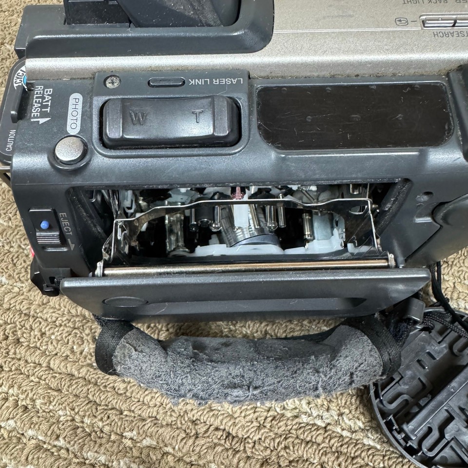 Sony Handycam DCR-TRV900 Mini DV MiniDV Camcorder VCR Watch Play Video ...