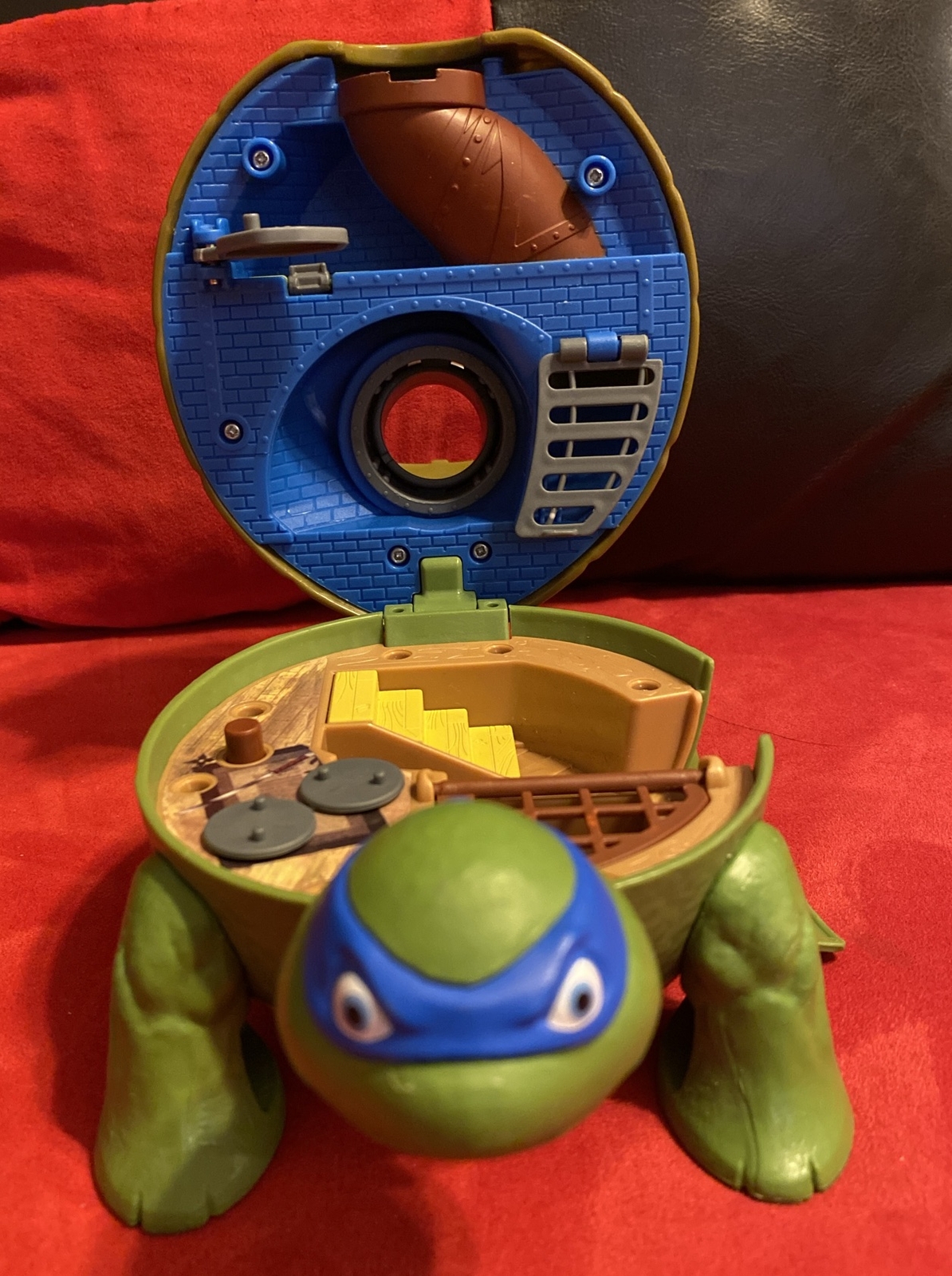 Teenage Mutant Ninja Turtles Micro Mutants Leos Dojo Playset Playmates ...