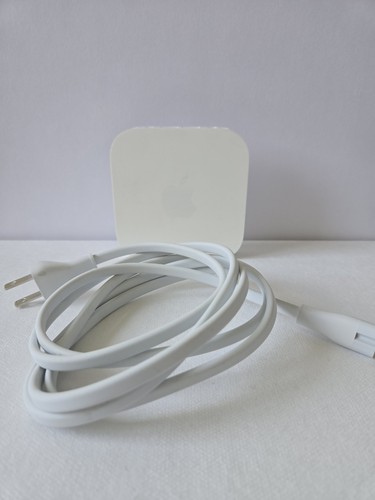 Apple A1392 Airport Express 2nd Generation Dualband 802.11n WiFi Router ...